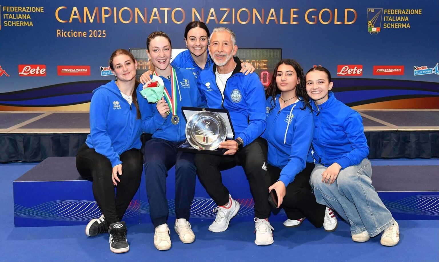 La Federscherma celebra Sciacca: Scudo d’Argento alla Discobolo ...